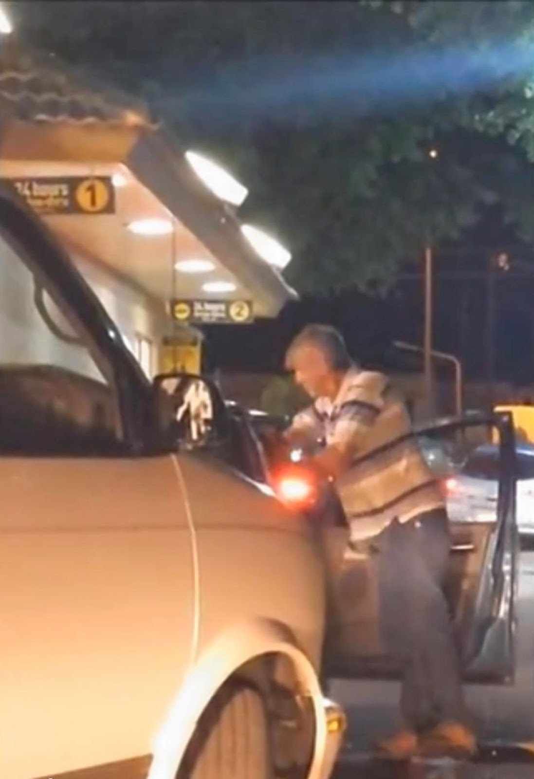 Buzz Kill Ramblings of Tim Louie: I'M LOVIN' THIS!