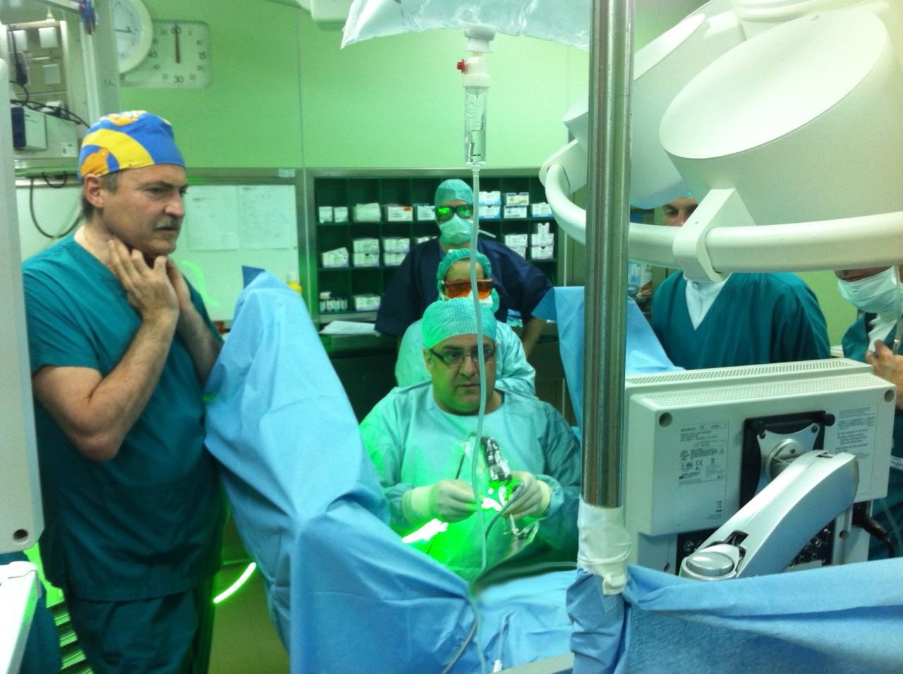 Dr. Fernando Gómez Sancha - English: Surgeries in Modena, Italy