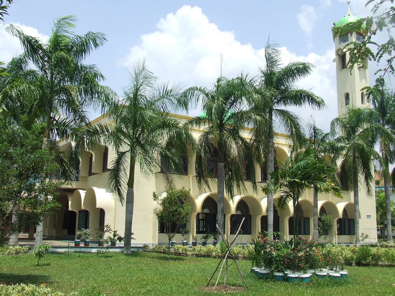 Info ponpes Raudhatul Ulum | Muhammad Qodri Daya Pranata