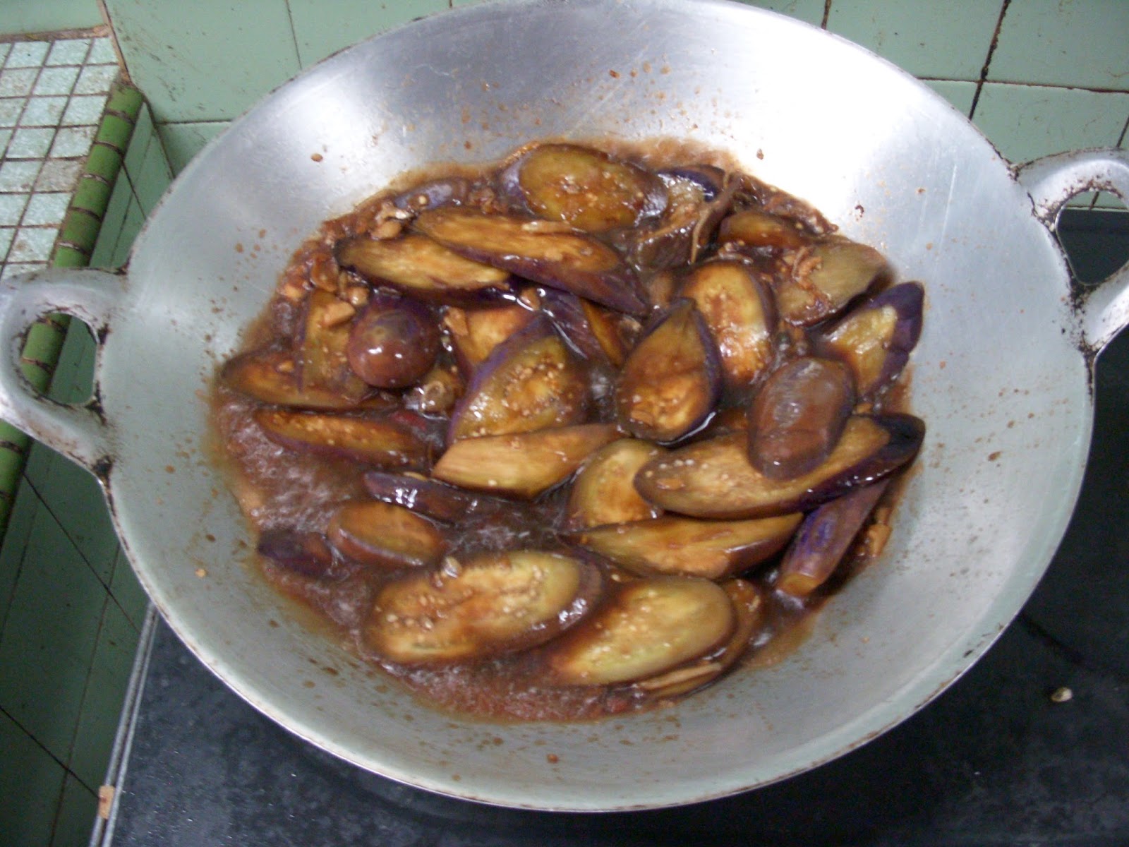 godeb's cannibal recipes: Wet-fried eggplant recipe