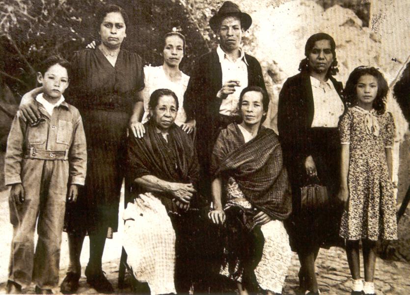 A DAY IN THE LIFE OF JAVIER SOLIS: A DAY IN THE LIFE OF JAVIER SOLIS