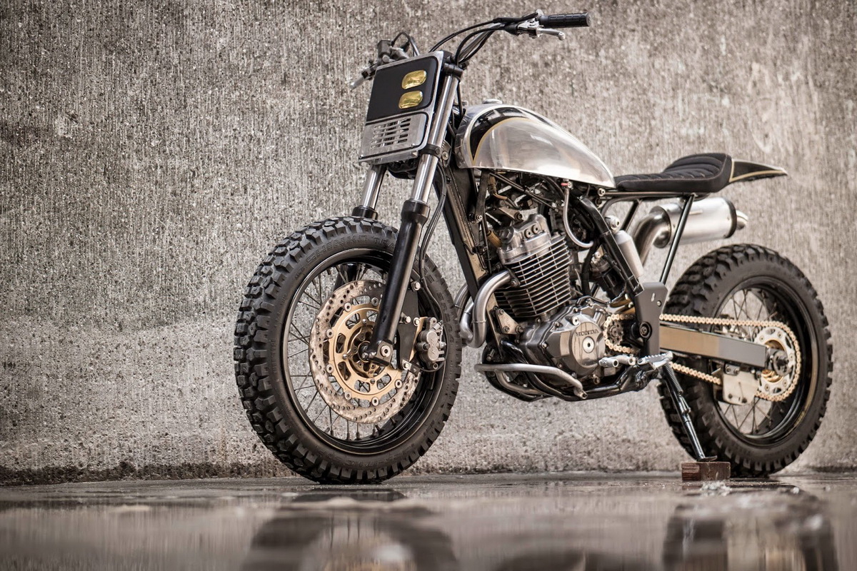 Honda XR400R by BCR Designs - RocketGarage - Cafe Racer Magazine