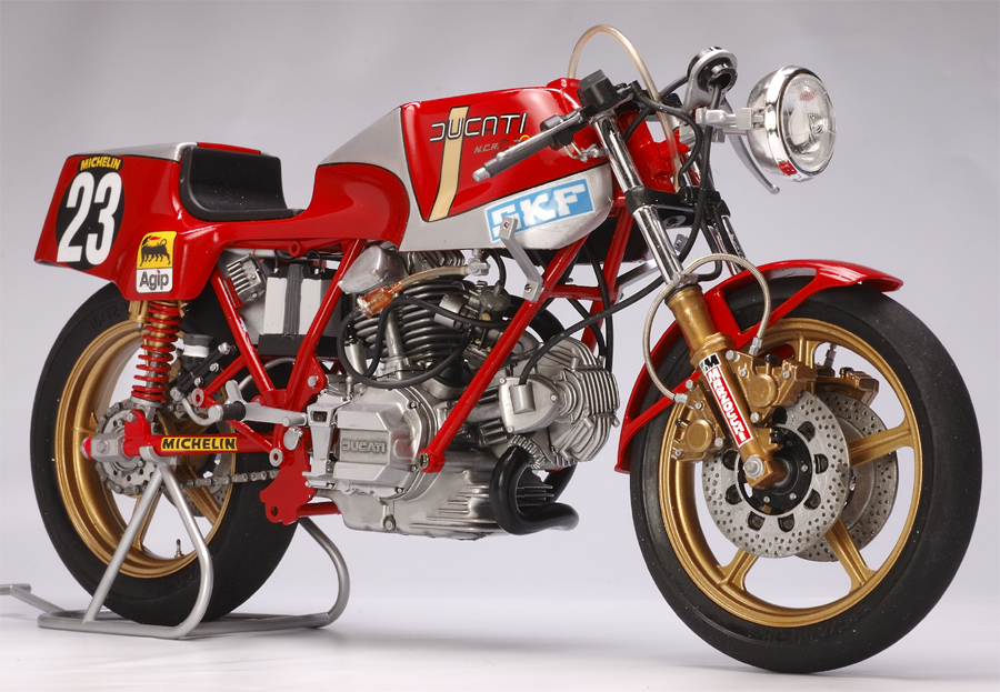 Racing Scale Models: Ducati 900 NCR Racer by Utage Factory House (Tamiya)