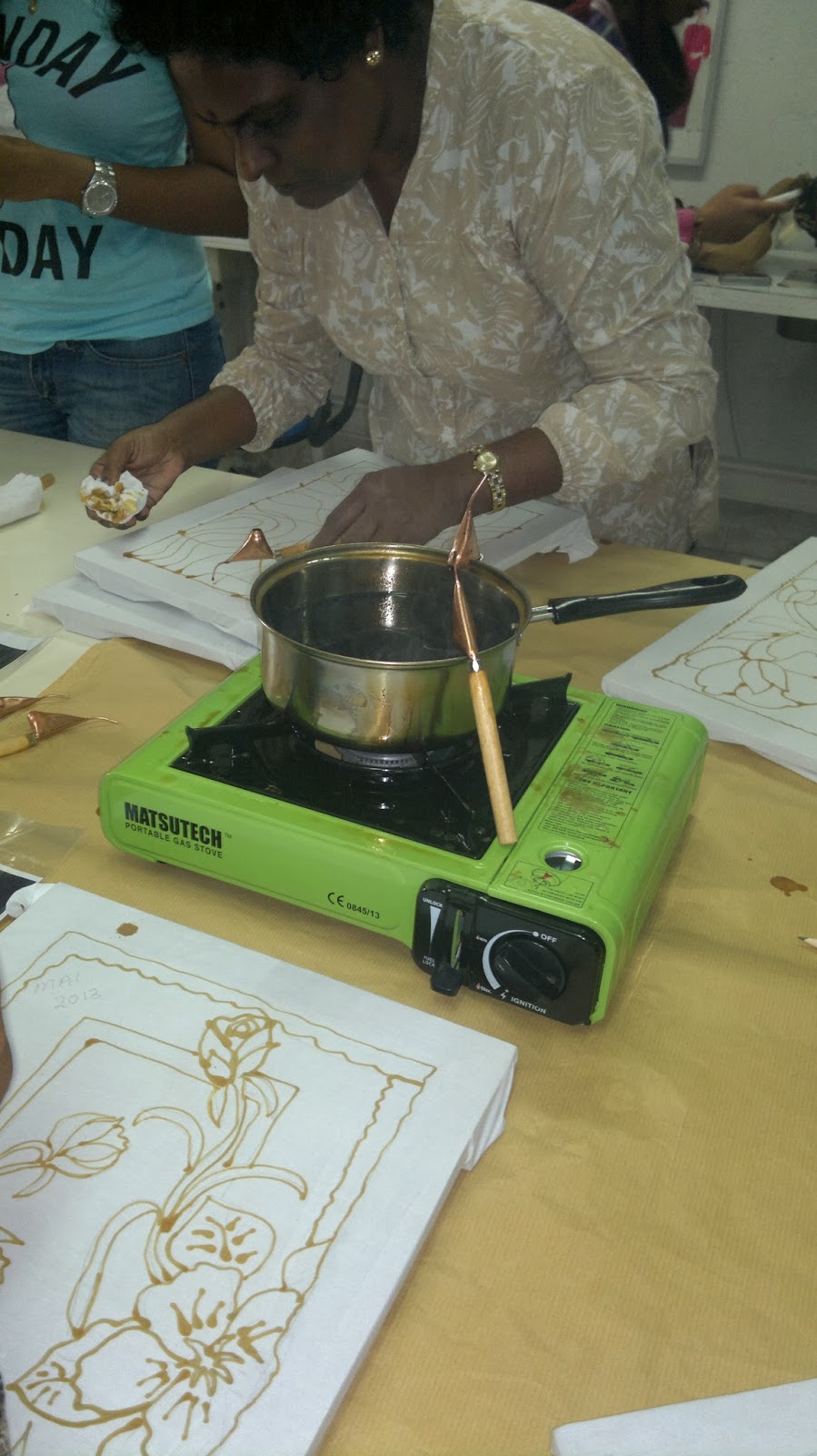 Inilah Duniaku: Bengkel Mencanting Batik