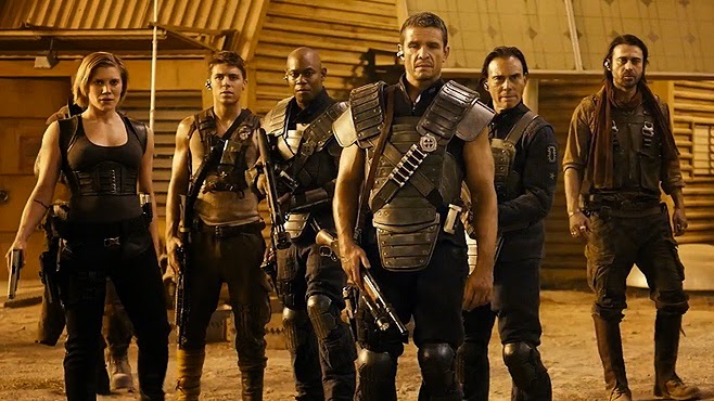 CommentaramaFilms: Film Friday: Riddick (2013)