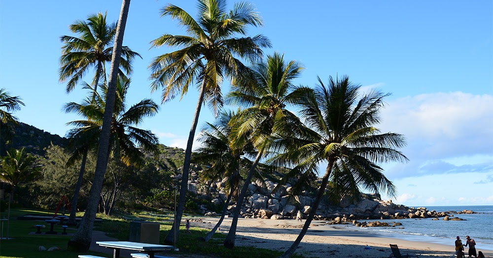 thoughts & happenings: Beaches at Bowen, Queensland