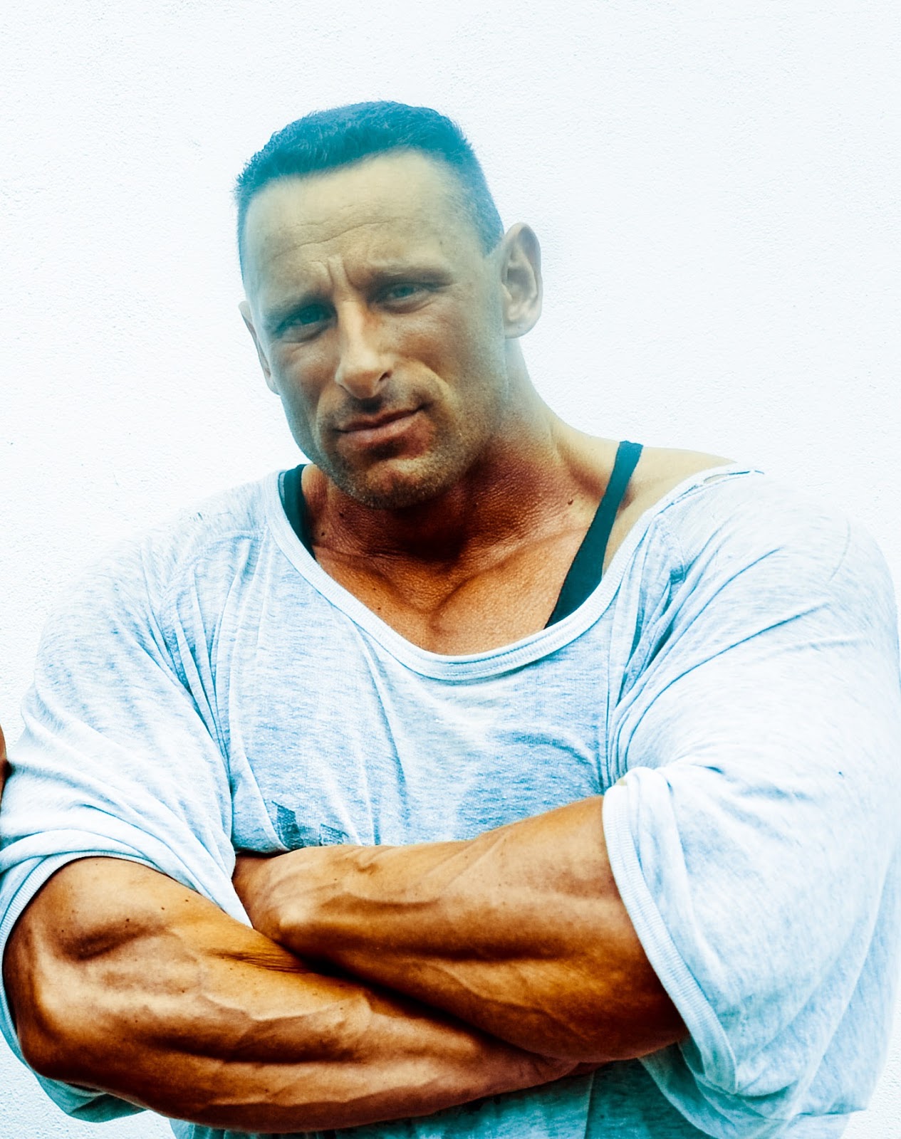 Muscle Lover: German bodybuilder Steffen Gerhard