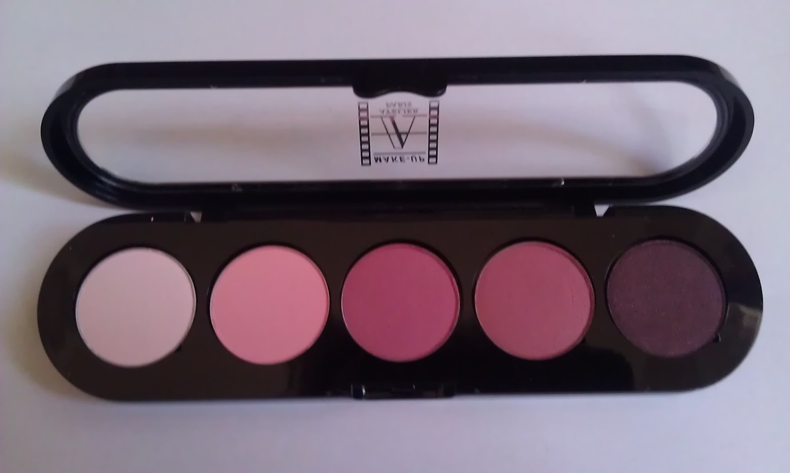 Самое интересное о косметике: Тени MAKE UP ATELIER T13 (Фото, swatches)