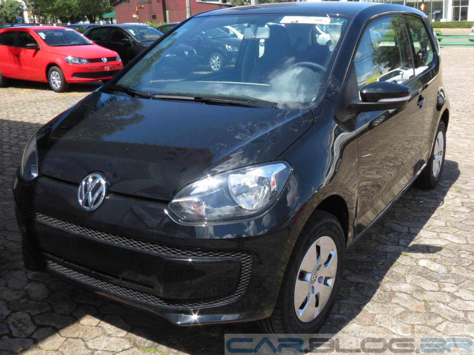 Volkswagen up! 2 portas - move-up!: fotos, vídeo e detalhes