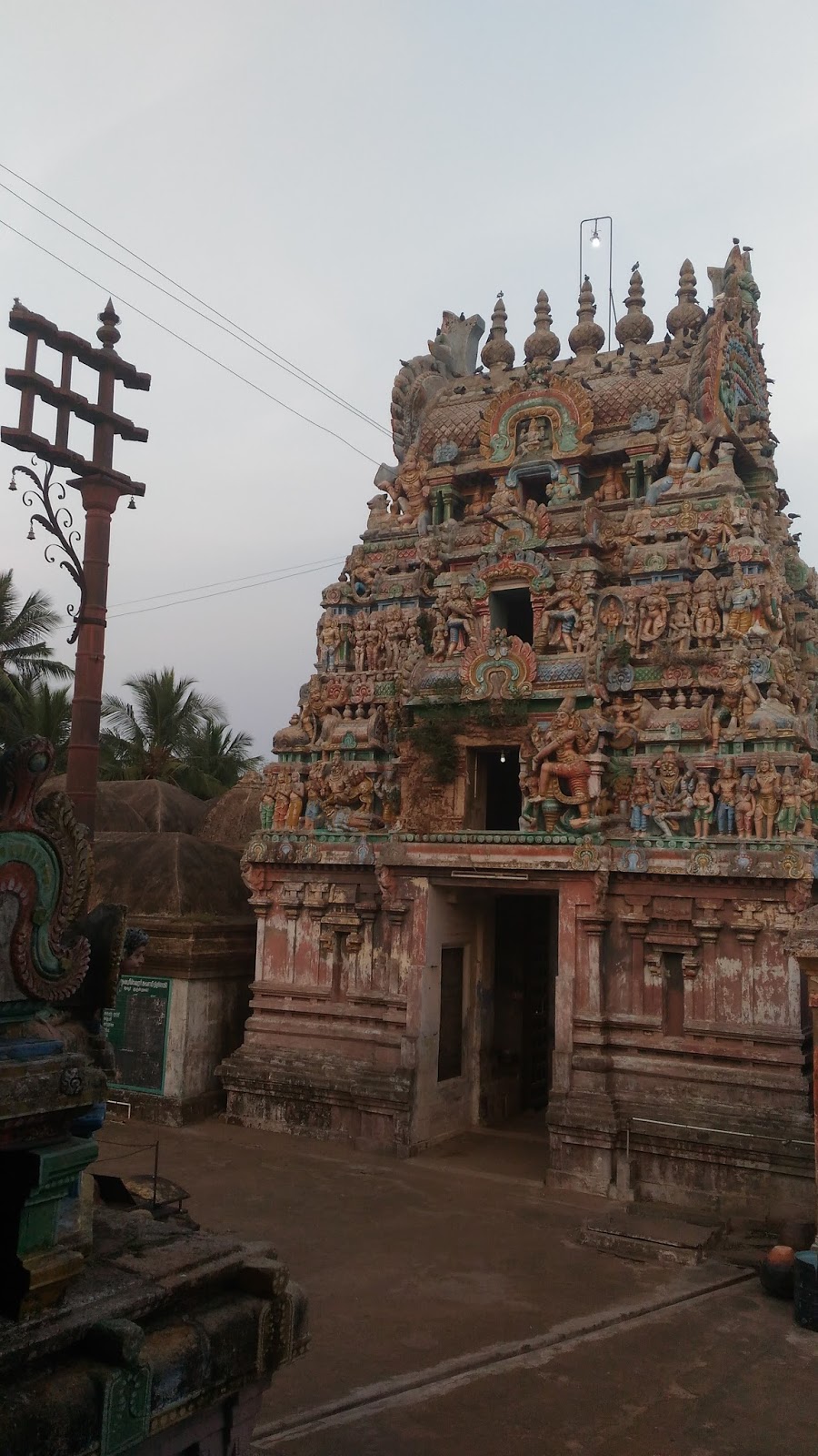 Tamilnadu Tourism: Deva Pureeswarar Temple, Thevur, Thiruvarur