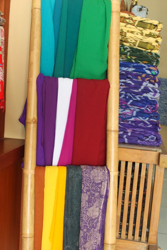 Rumah Tenun Bali: Selendang