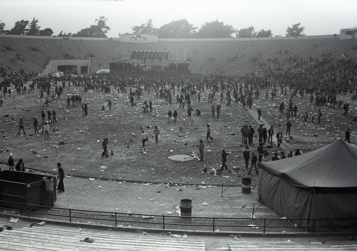 Guitar Snob: Jimmy Page and Led Zeppelin at Kezar Stadium, June 2 1973