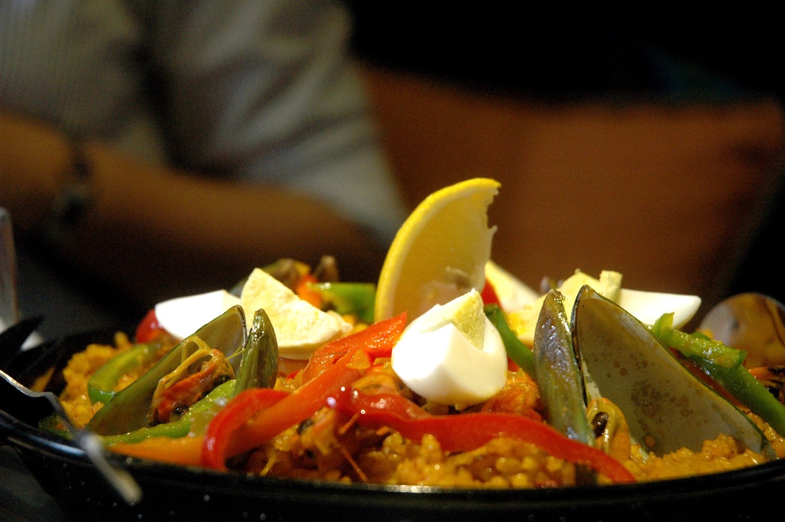 DUDE FOR FOOD: A Family Affair: Leonardo's Lechon at Heirloom Kitchen