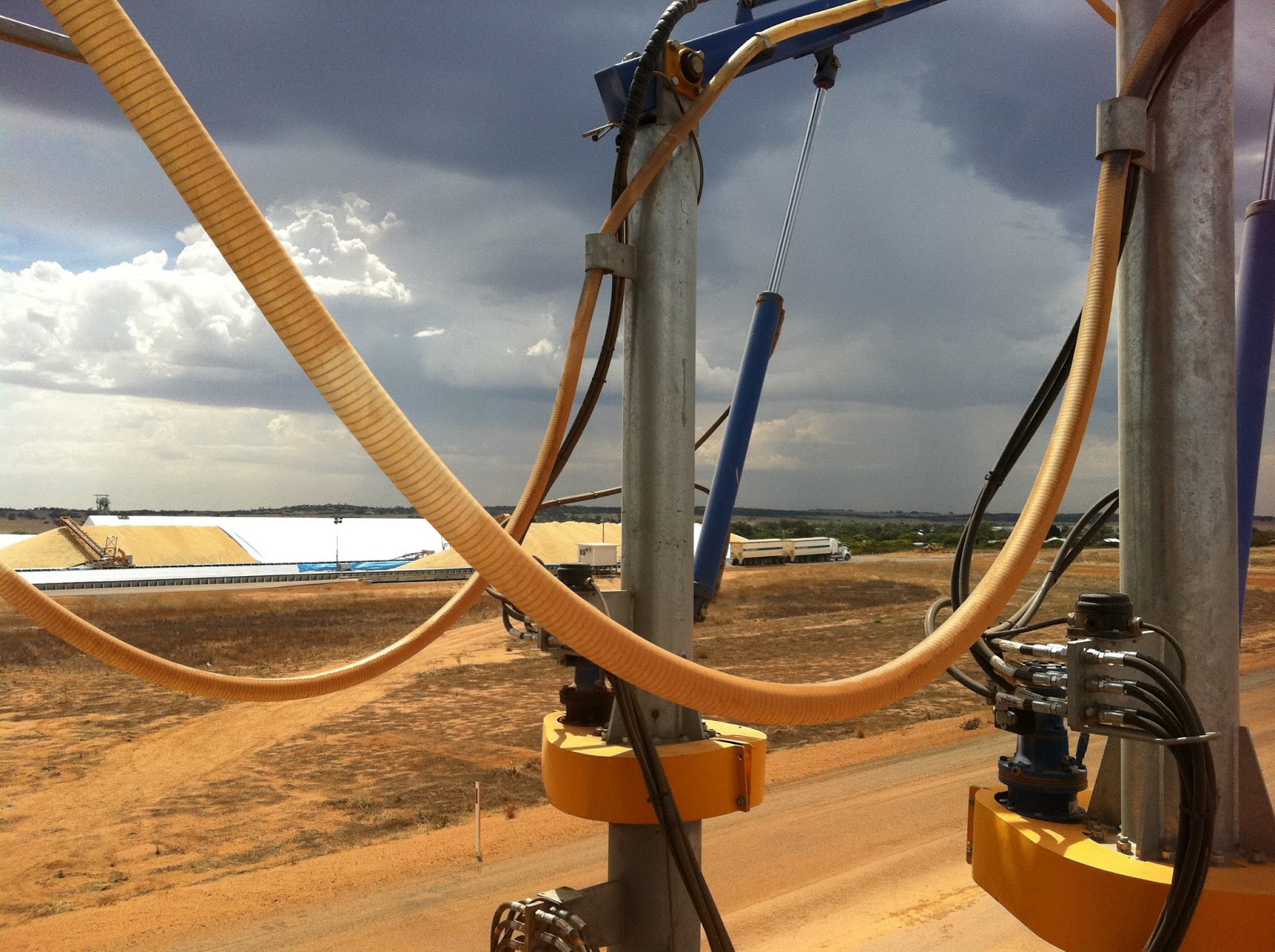 Co-operative Bulk Handling (CBH) in Carnamah in 2011 - Carnamah ...