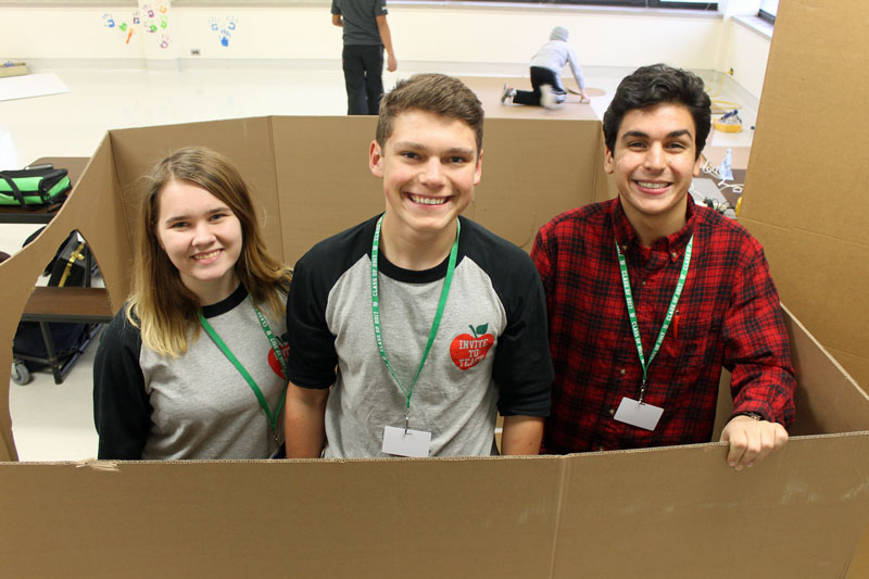 LebanTeachTech.com: Hosting a Cardboard Challenge at Your School