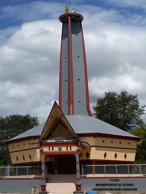 BERITAKU: Tugu Kebersamaan Pomparan Raja Simanihuruk di Harapohan ...