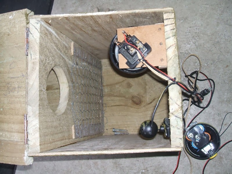 Mangaiti Gully Restoration Group: Owl nest box.