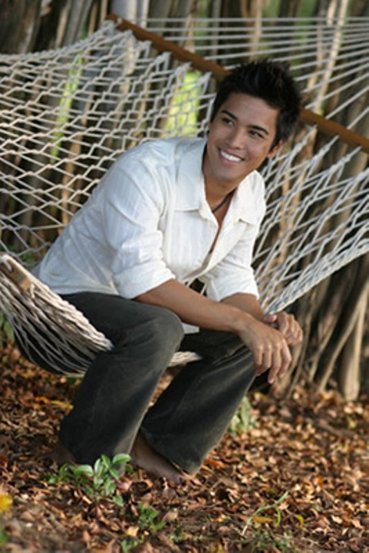 Man Central: Jordan Segundo: Fil Am's American Idol!