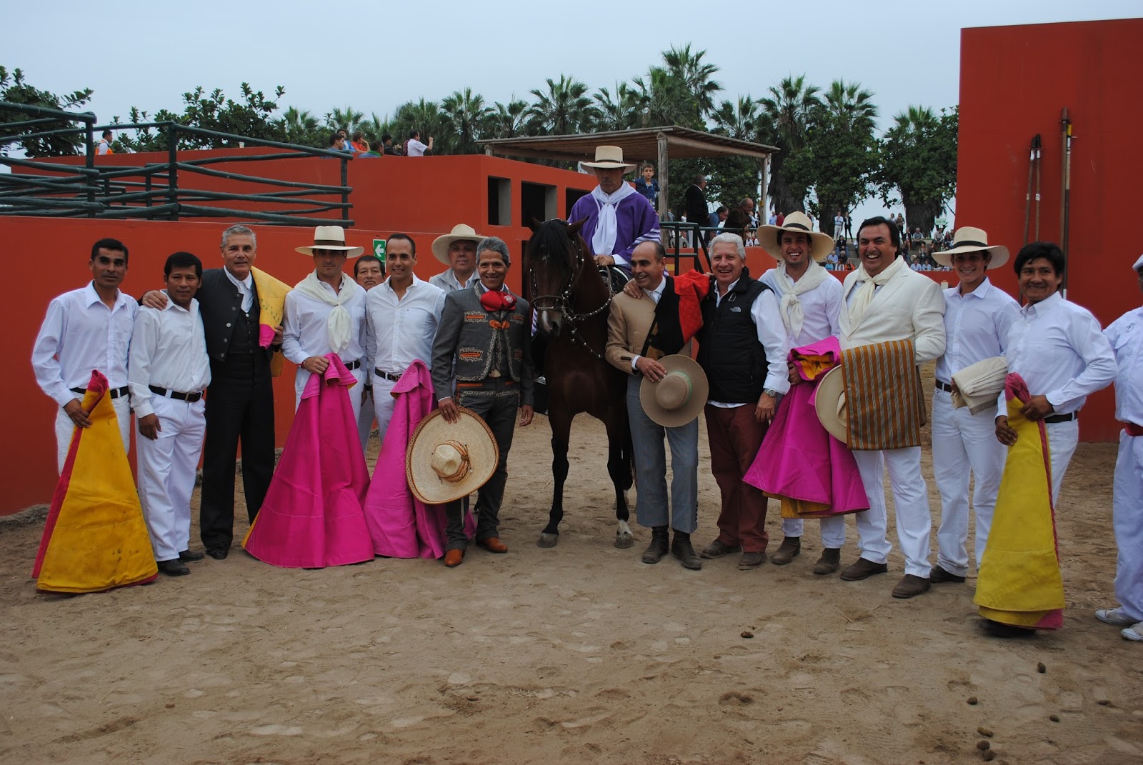 Perú Taurino: INTERESANTE FESTIVAL TAURINO EN EL "FUNDO MAMACONA" DE LIMA