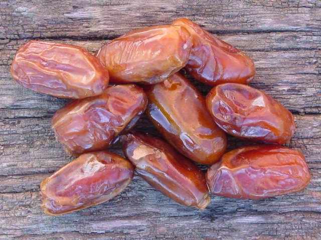 Date - Fruits And Vegetables