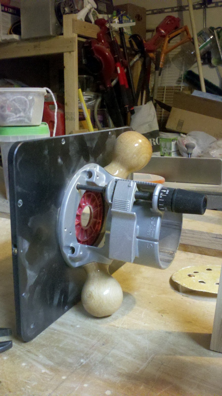 Best Woodworking Plans And Guide: Plunge Router Table Wooden Plans