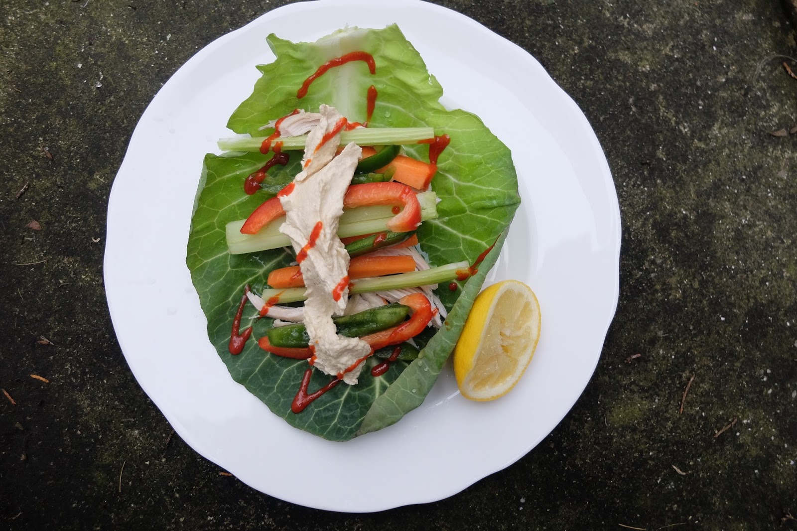 Spicy Sweetheart Cabbage Wraps with Chicken, Humous & Crudites - Raw ...