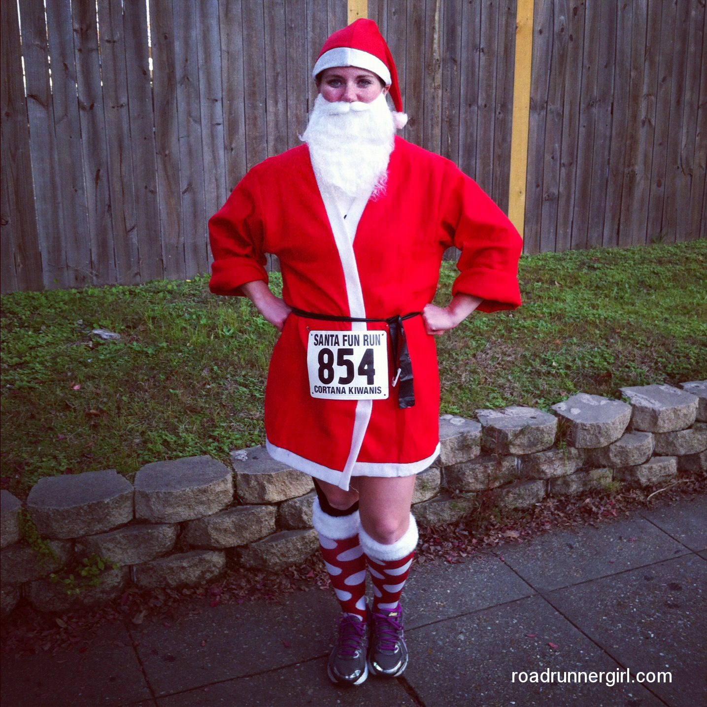 Road Runner Girl: Santa Run Recap and a WINNER!