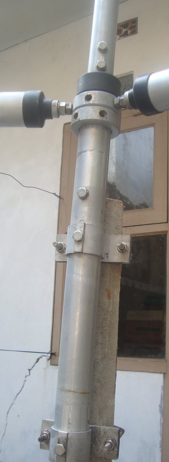 RADIO SELLER: Diamond CP-5 H Vertical HF Antenna (Sold)