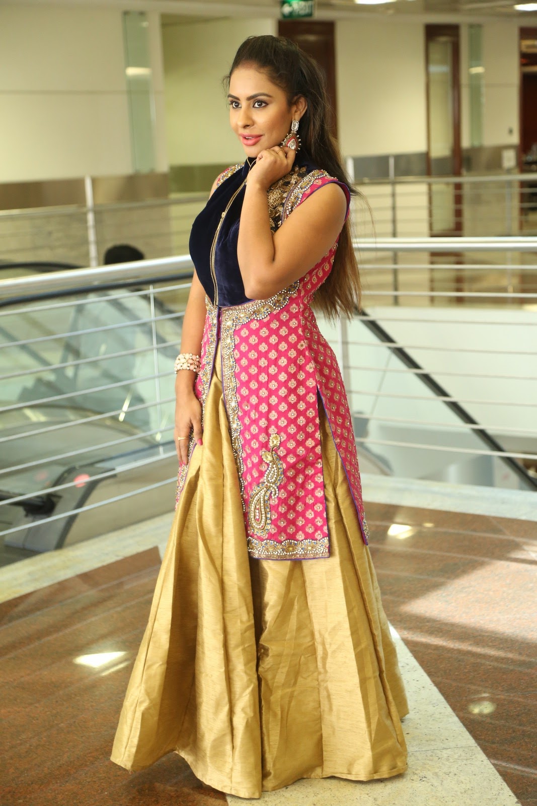 Srilekha Reddy new sizzling photo shoot