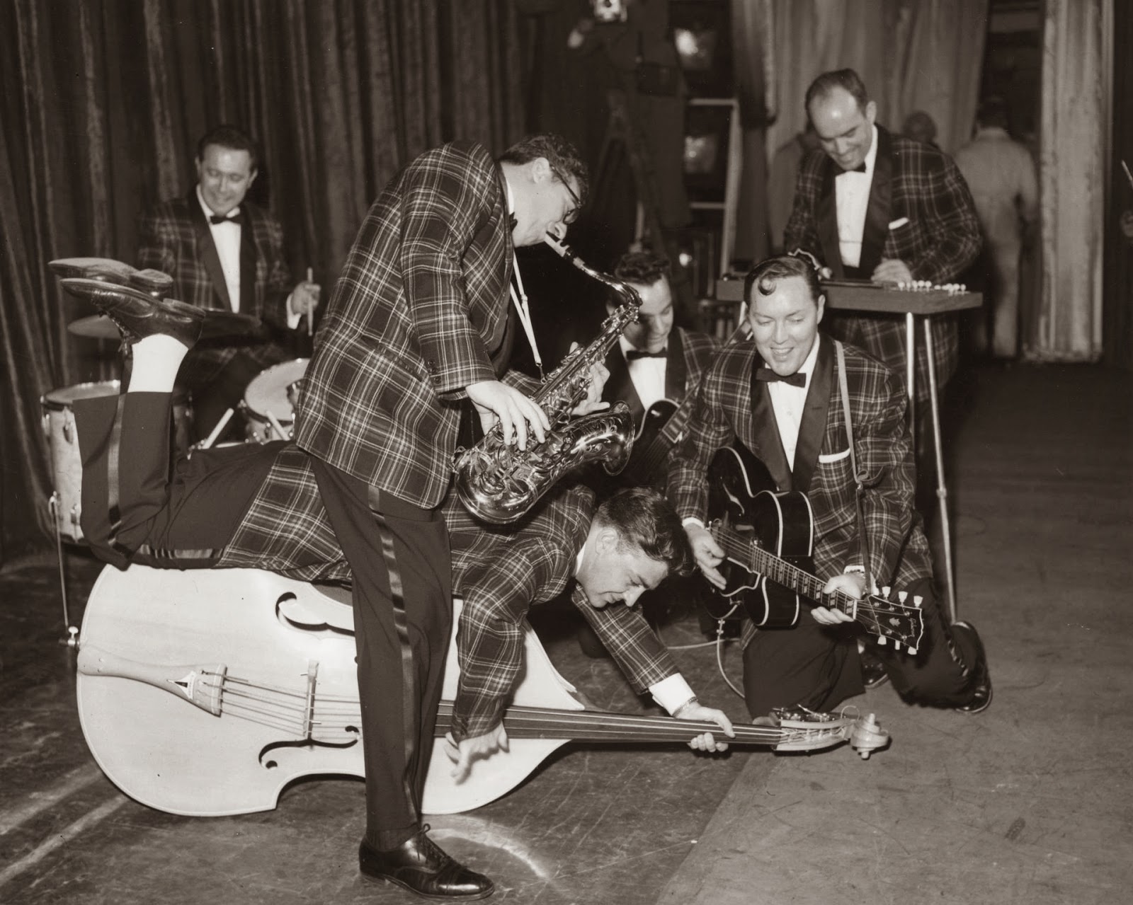 The Styrous® Viewfinder: 45 RPMs 4: Bill Haley ~ Rock Around the Clock