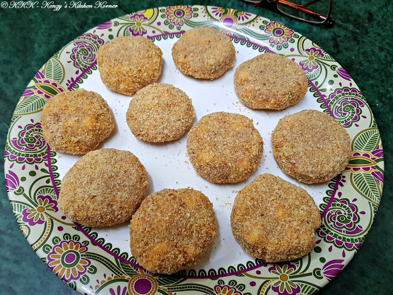 Kenzy's Kitchen Korner... : Cheesy Corned Beef Cutlets