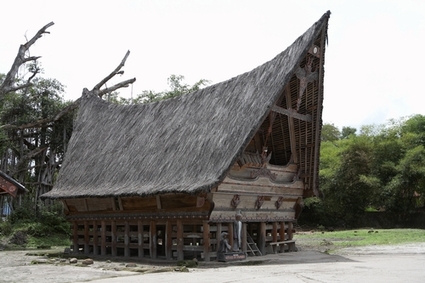 LakeTobaTrips: Batak Traditional houses