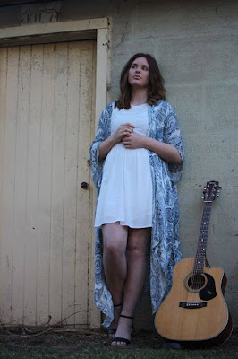 Never Ever Give Up Hope: Overcoming Fear on the Road to Stardom