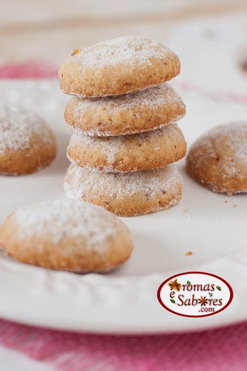 Aromas e Sabores: Biscoitos de amêndoas crocantes