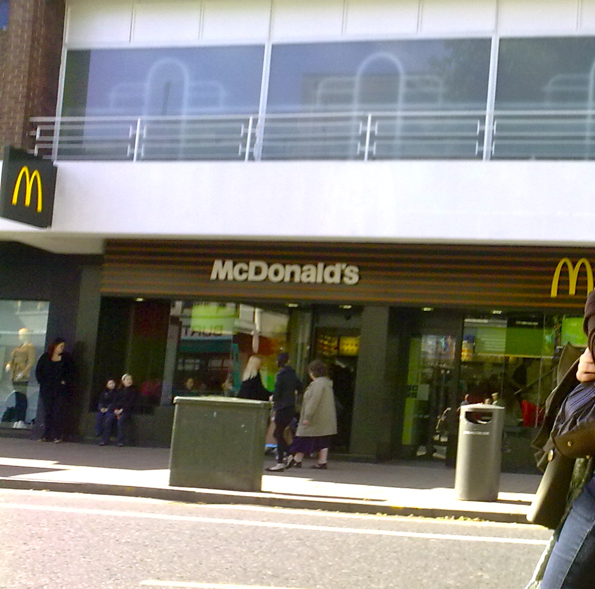 EMPLOYMENT OF THE MONTH:: "McDonald’s Replaces Cashiers with Touch-Screens"