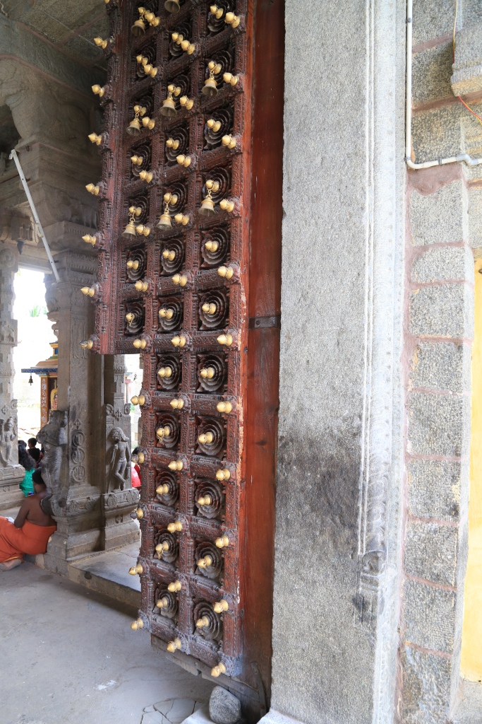 Tamilnadu Tourism: Mathusoothana Perumal Temple, Parakkai, Kanyakumari