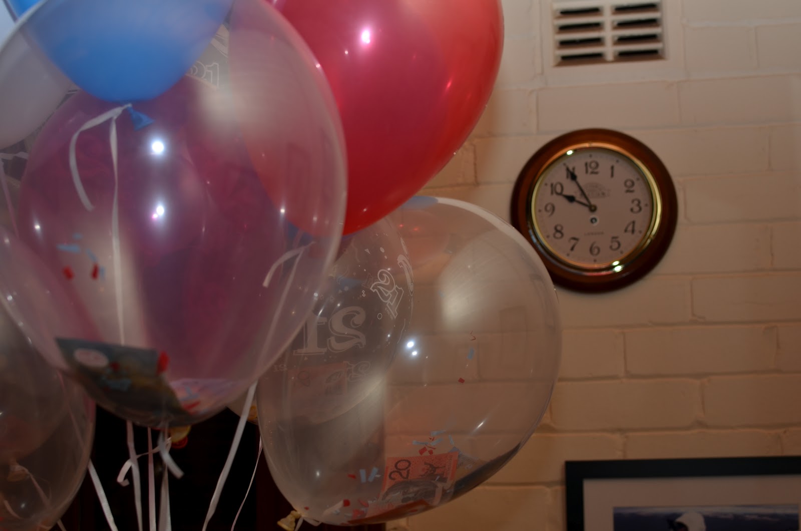 Ebb and Flow: Money Balloons - DIY