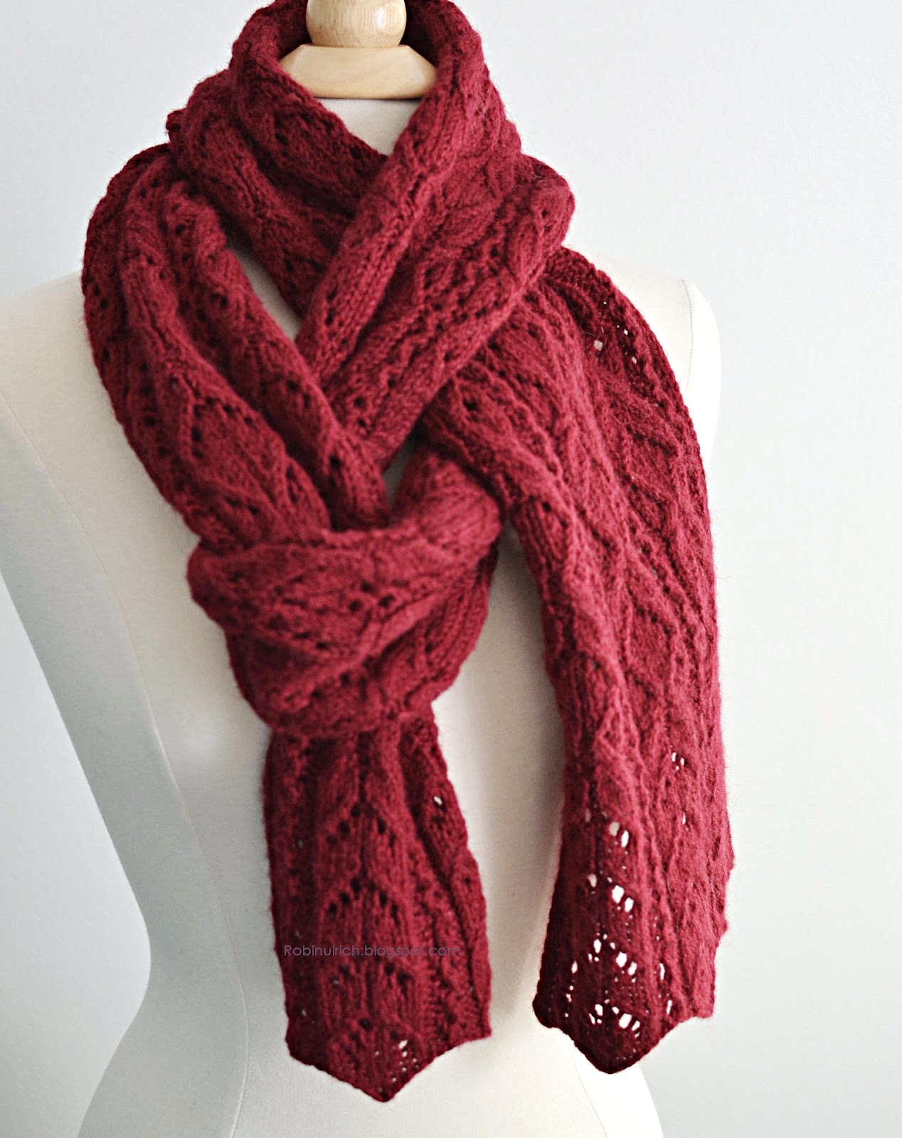 Robin Ulrich Studio: Scarf Styling Tutorial - Part I, The Plait