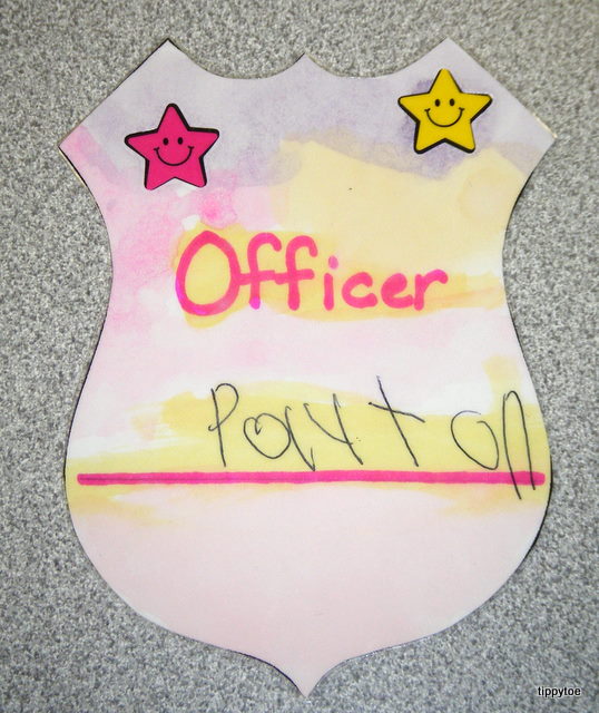 badge.JPG (538×640) | Community helpers crafts, Community helpers art ...