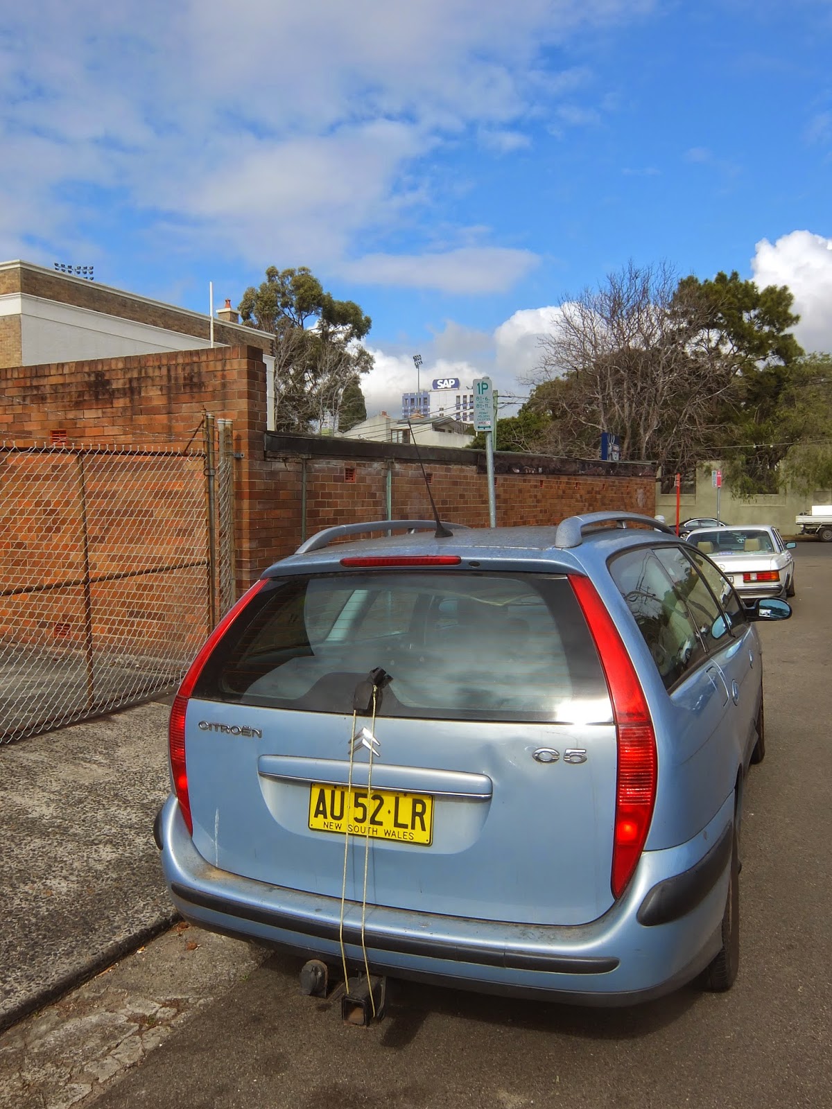 Aussie Old Parked Cars: 2001 Citroen C5 Wagon