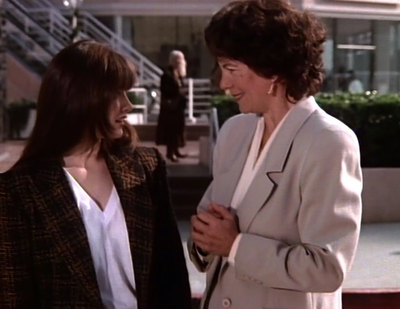 Let's Make Fun of all the Clothes from Famous Original Beverly Hills ...