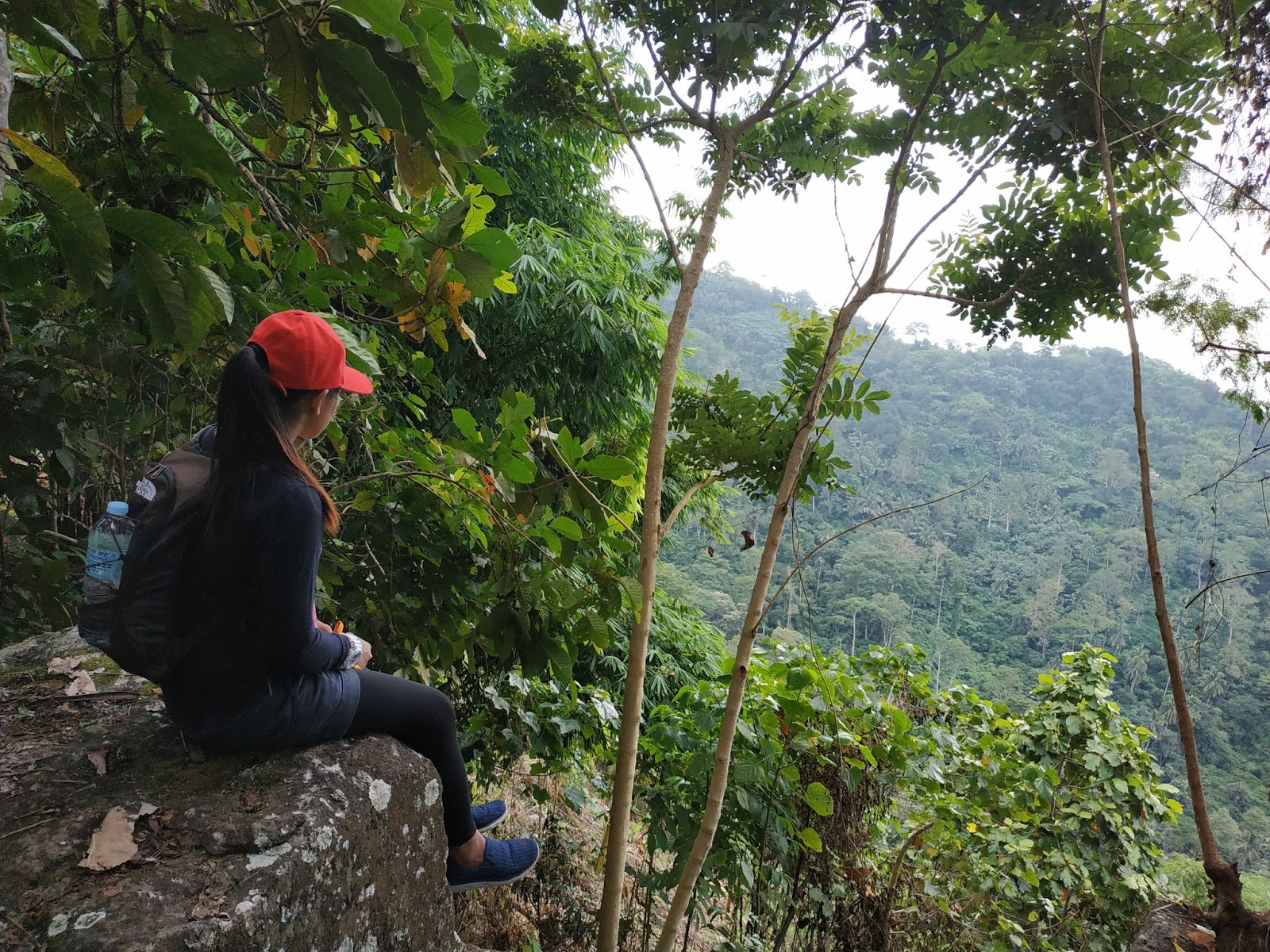 TravelBudDear: Mt. Loay, Sta. Cruz