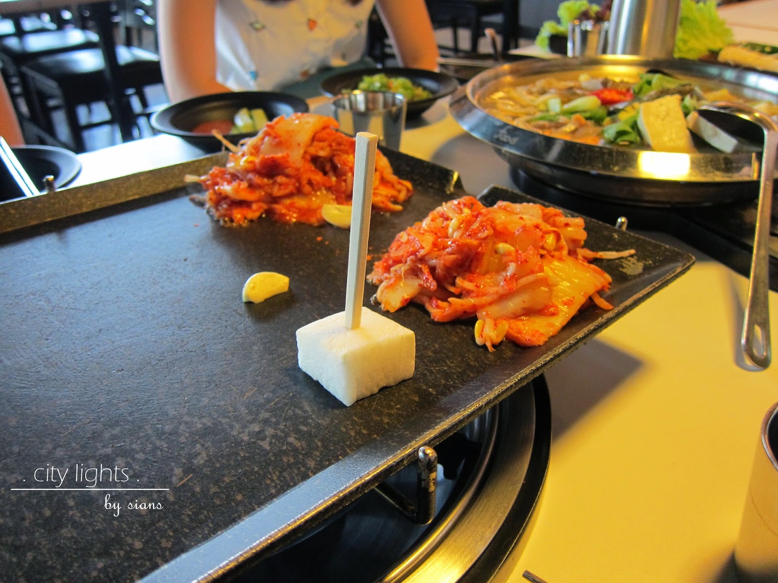 palsaik korean bbq at solaris mon't kiara | city lights