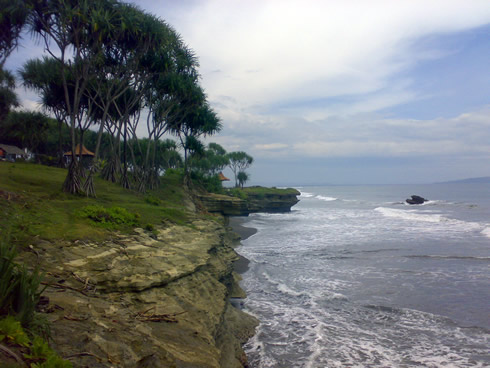 The Beauty of Batu Hiu Beach - The Beauty of West Java