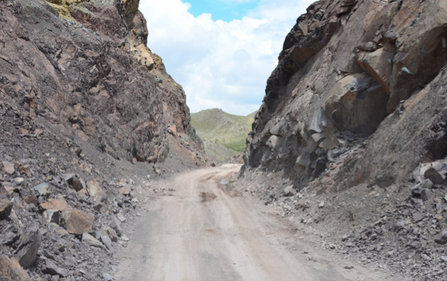 NephiCode: A Narrow Pass Between the Great Lakes?