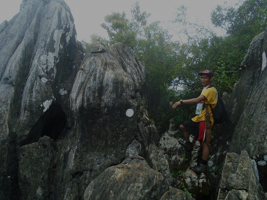 Mt. Lubog, Rodriguez, Rizal (In Photos) - Olvr'sTrvls