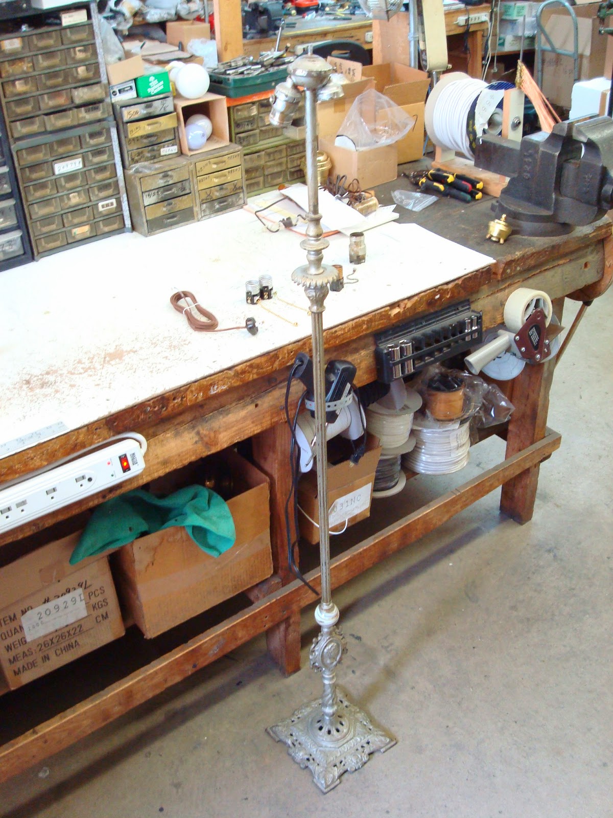 Lamp Parts and Repair | Lamp Doctor: Floor Lamp with Busted Socket ...