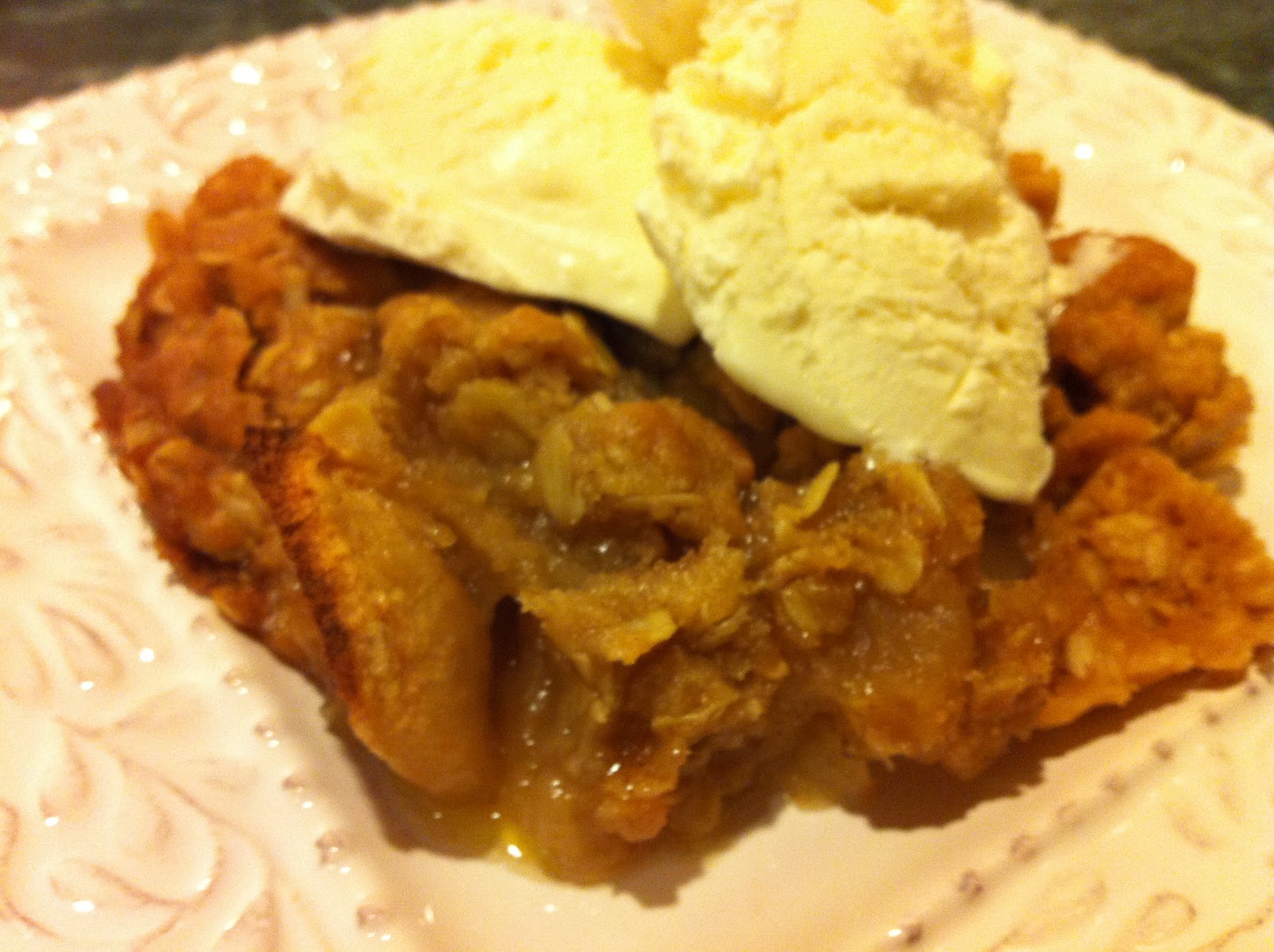Books and Food: Apple Crisp Cravings