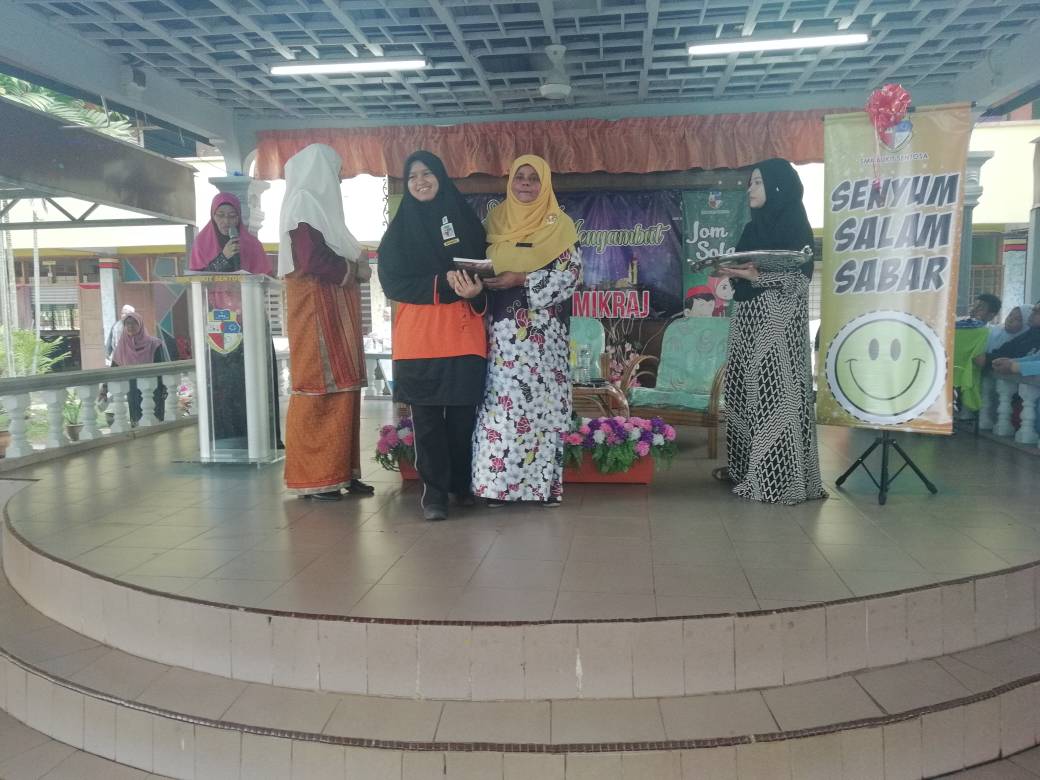 SMK BUKIT SENTOSA: Pelancaran Program Senyum, Salam & Sabar