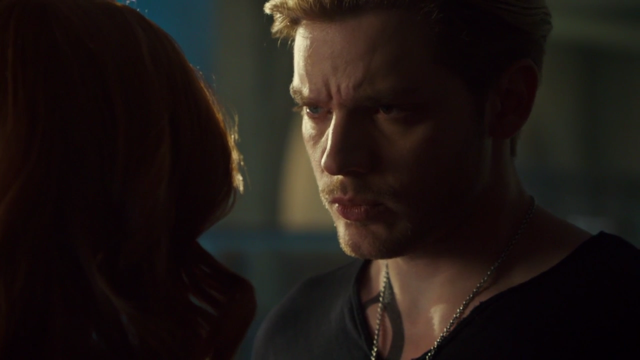 Seamus Patterson & Dominic Sherwood on Shadowhunters: The Mortal ...